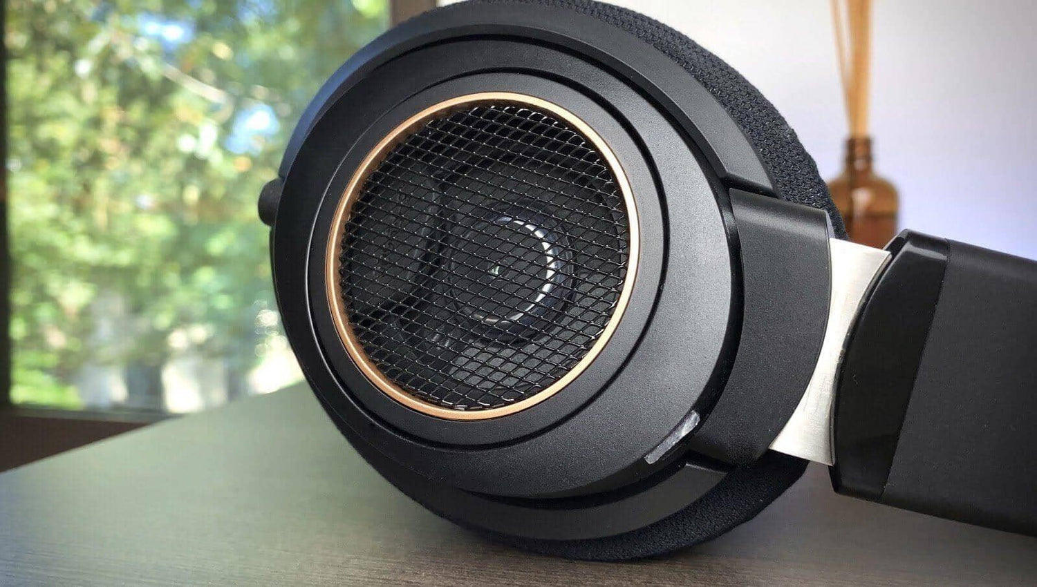 Philips SHP9600 Review: Refining a Classic Budget Headphone ...