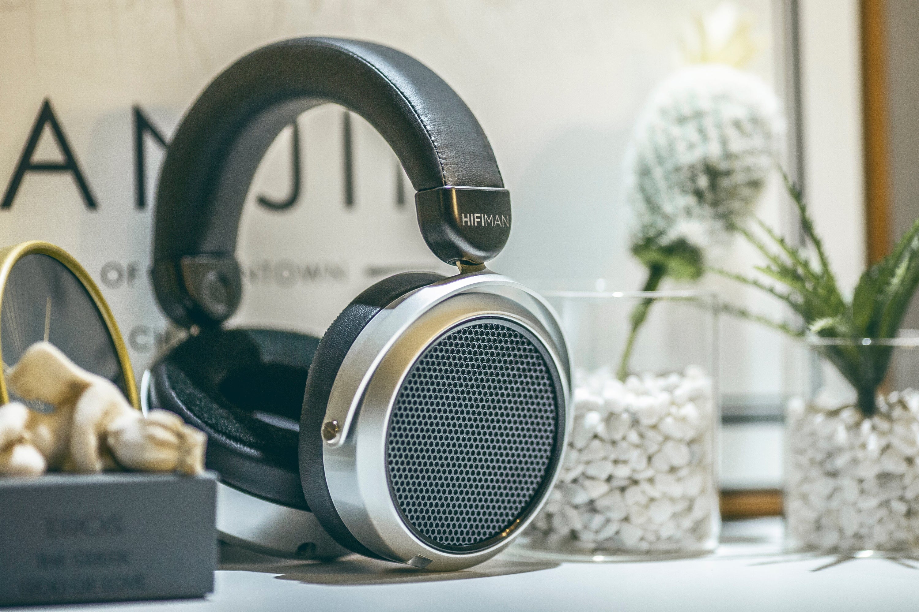 Best Over-Ear Headphones of 2025 (Entry-Level Edition) – Headphones.com