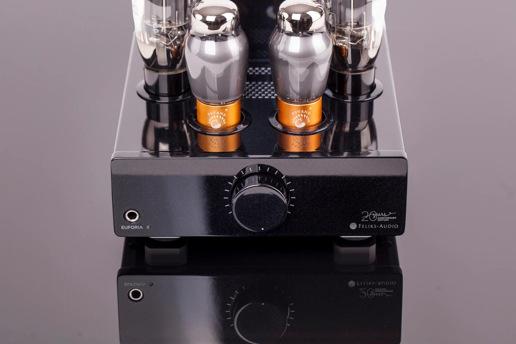 High End Desktop Headphone Amps & DACs – Headphones.com